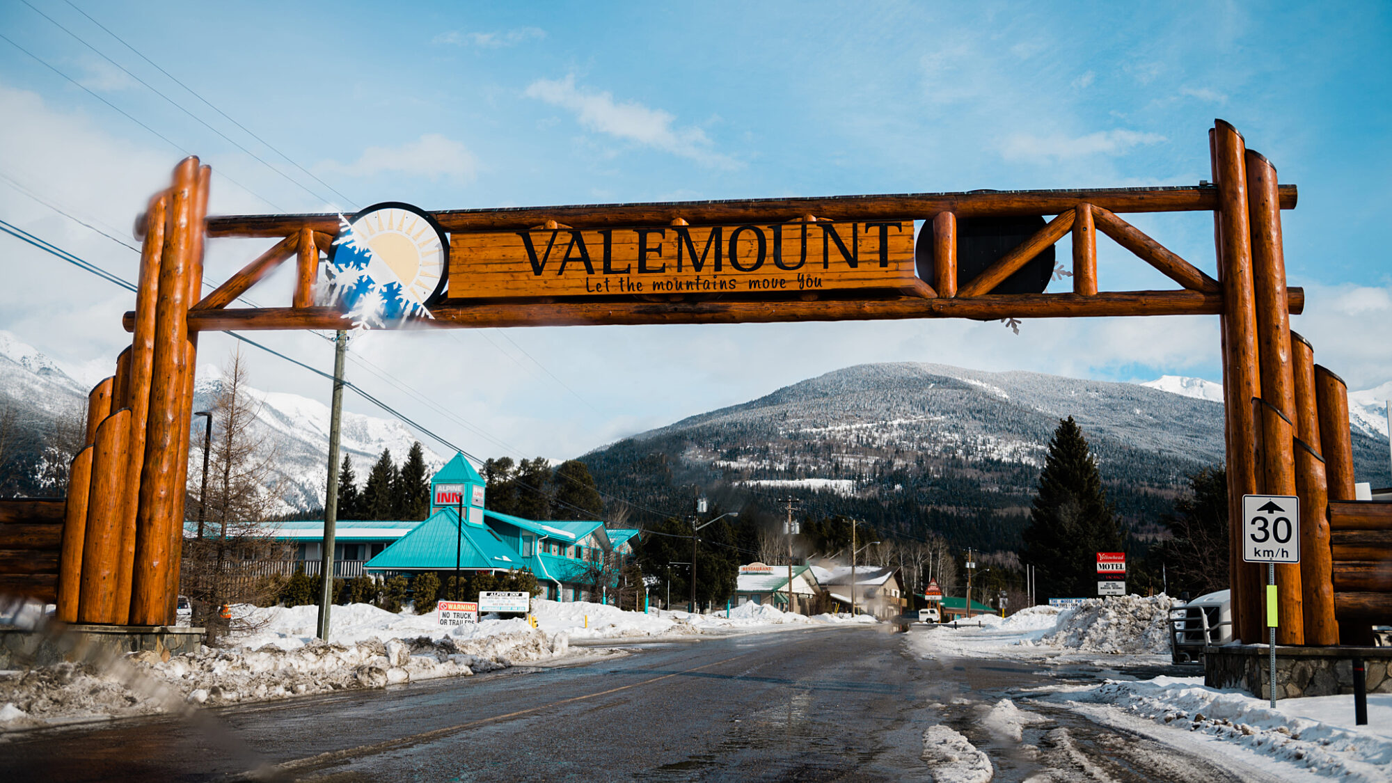 Valemount Snowmobiling | Ride Epic… | Best Western Plus Valemount