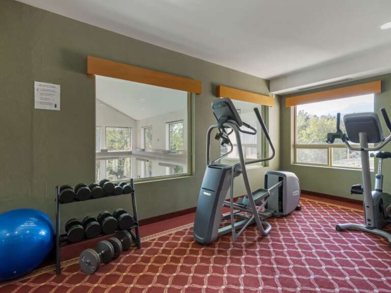 Best Western Plus Valemount | Best Western Plus Valemount